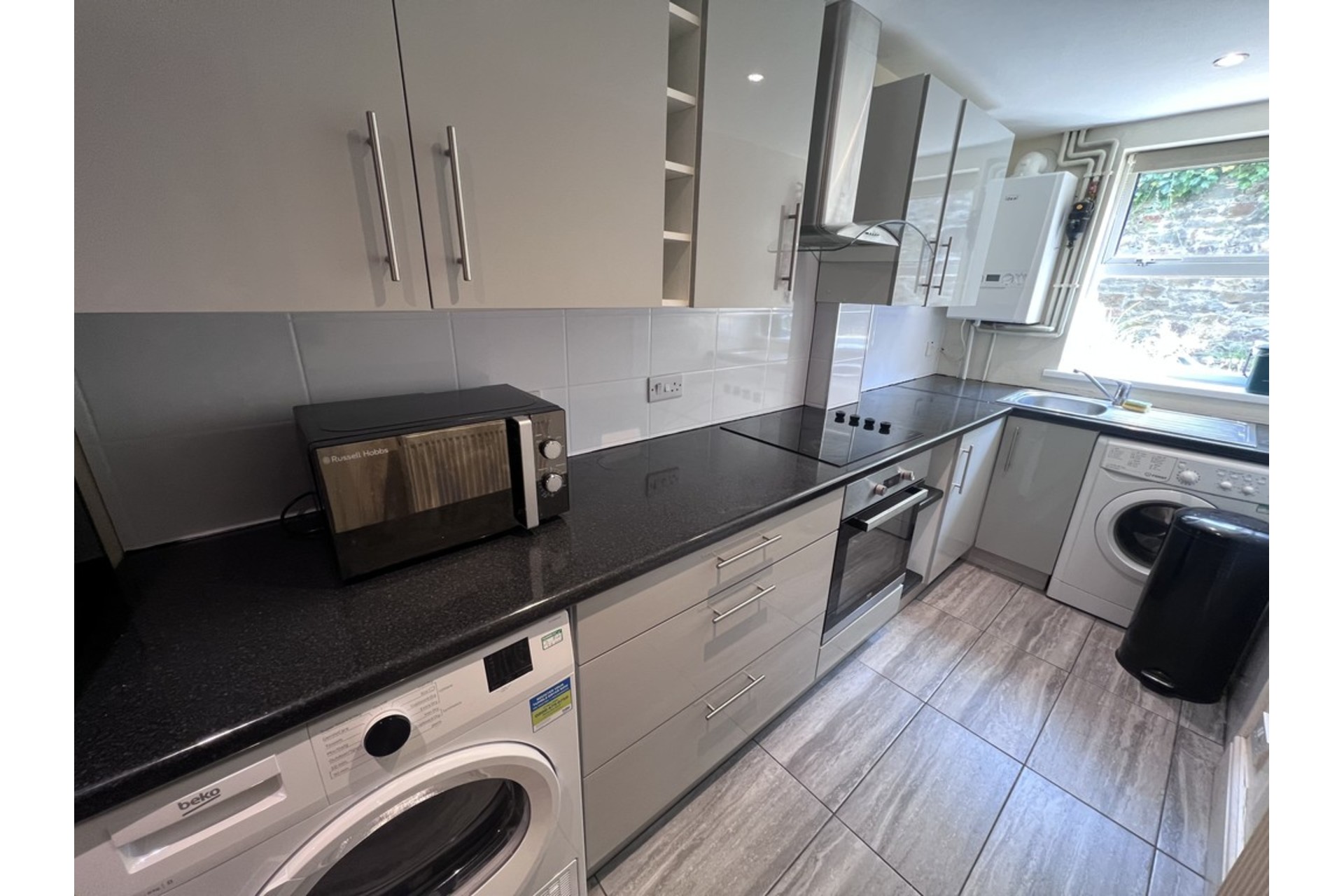 White & Jones Estate Agents Swansea | Properties For Sale, To Let Swansea