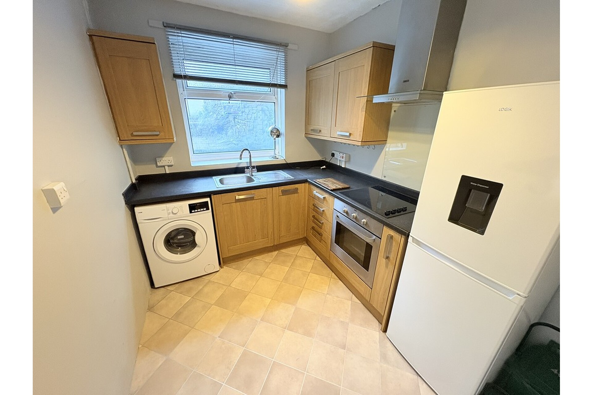White & Jones Estate Agents Swansea | Properties For Sale, To Let Swansea